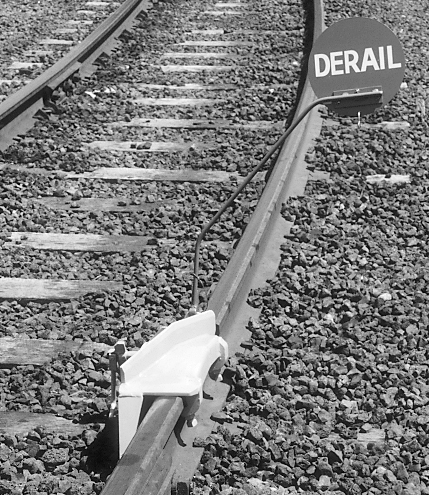 Rail Components Page: Derails